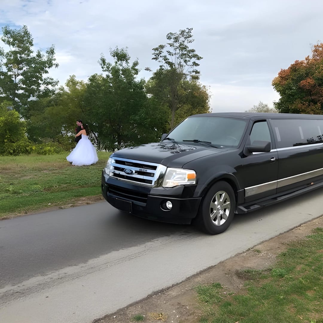 Ford Expedition Stretch Vehicle | Top Limo - Top Limo